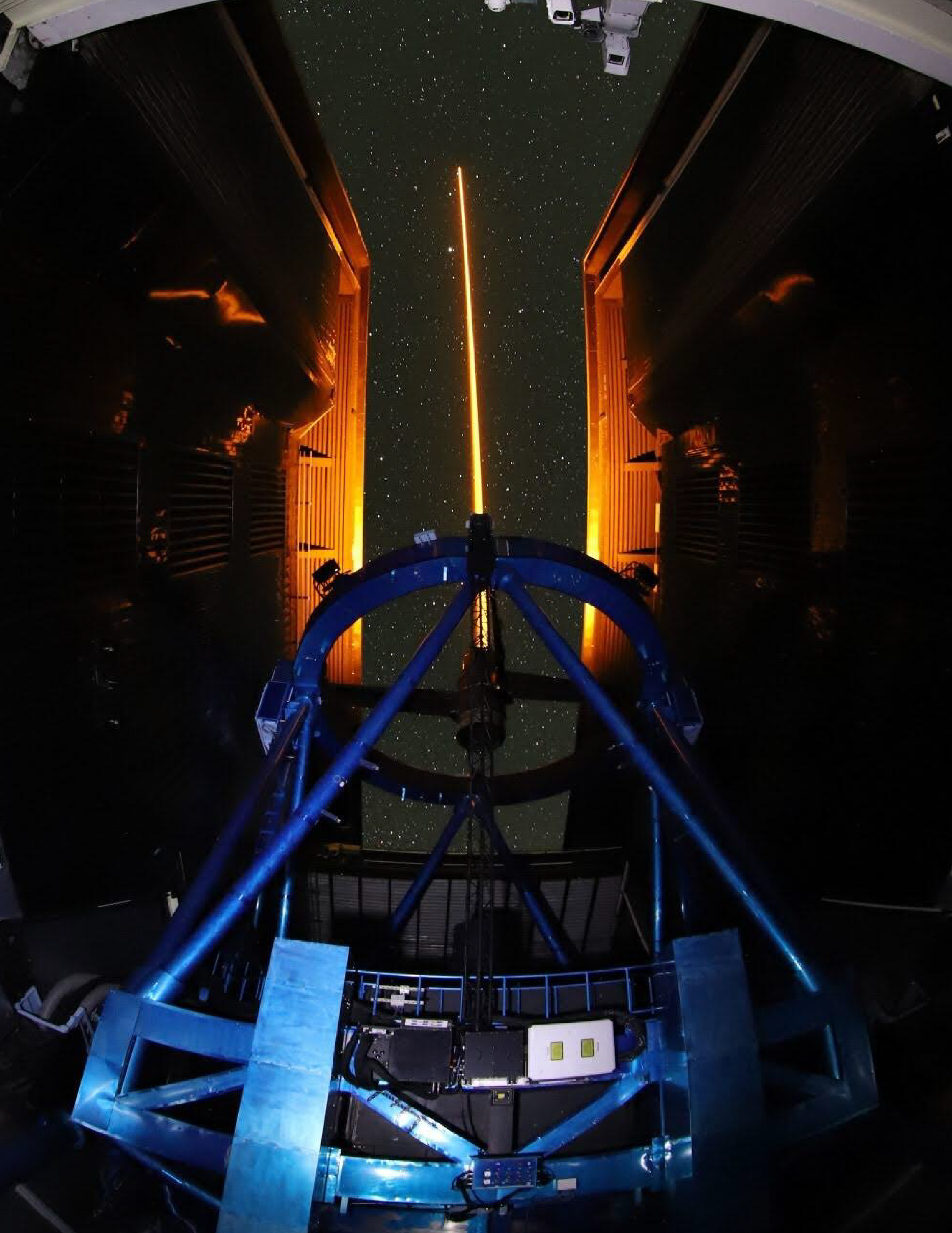 First Launch of New Laser Guide Star System (1) | Subaru Gallery ...